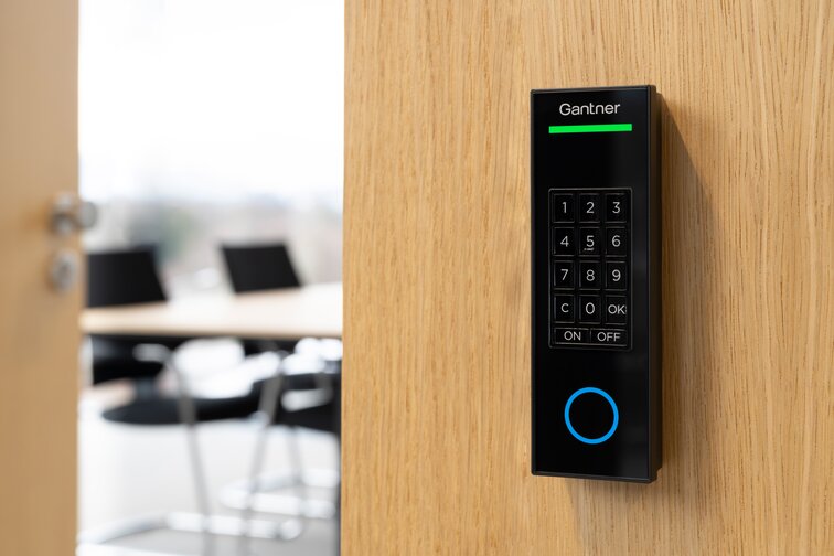Gantner: Electric Door Lock Systems & Smart Locker Locks
